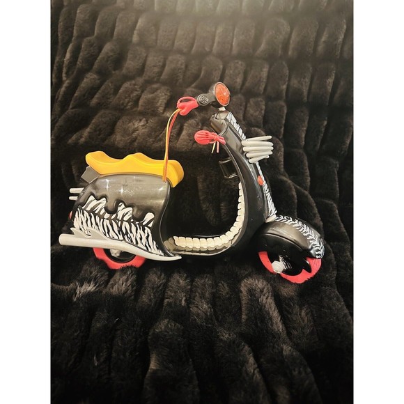 Mattel | Toys | Monster High Werecat Twins Scooter Moped Motorcycle ...